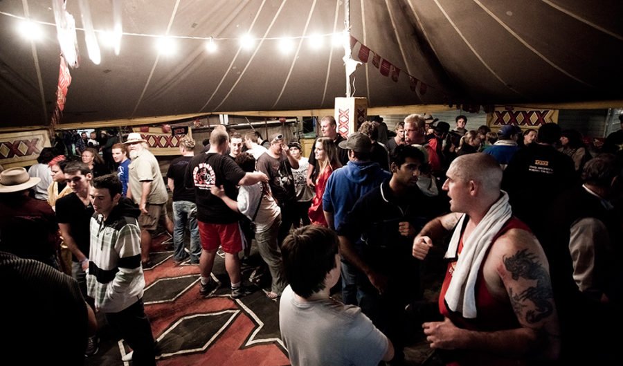 Fred Brophy's outback boxing tent - Australian Geographic