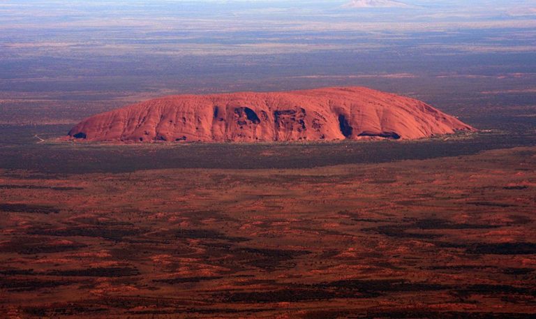 GALLERY: Uluru's many faces - Australian Geographic