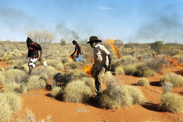 Gallery: Living the traditional Martu life - Australian Geographic