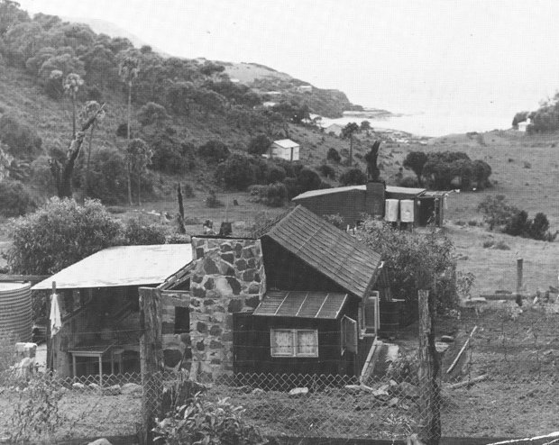 Gallery: Beach shacks of Royal National Park - Australian Geographic