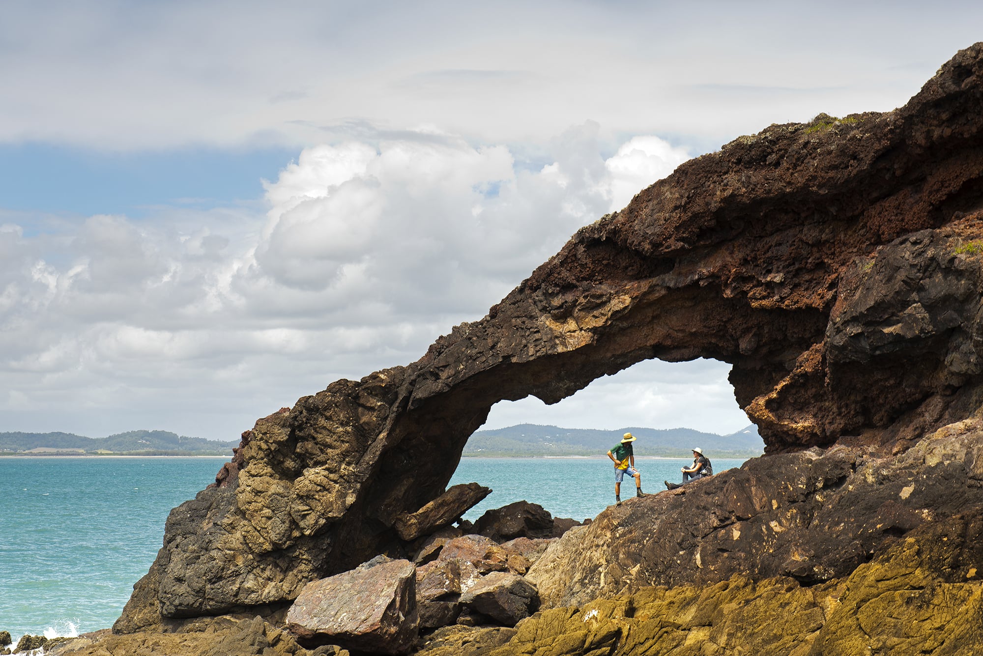 Cosgrove hotspot track: a chain of ancient volcanoes stretching from ...