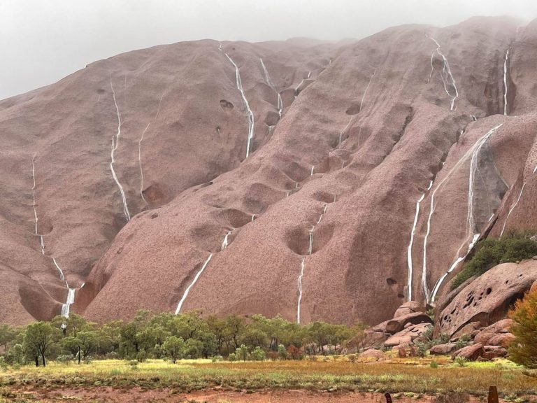 Uluru from space - Australian Geographic