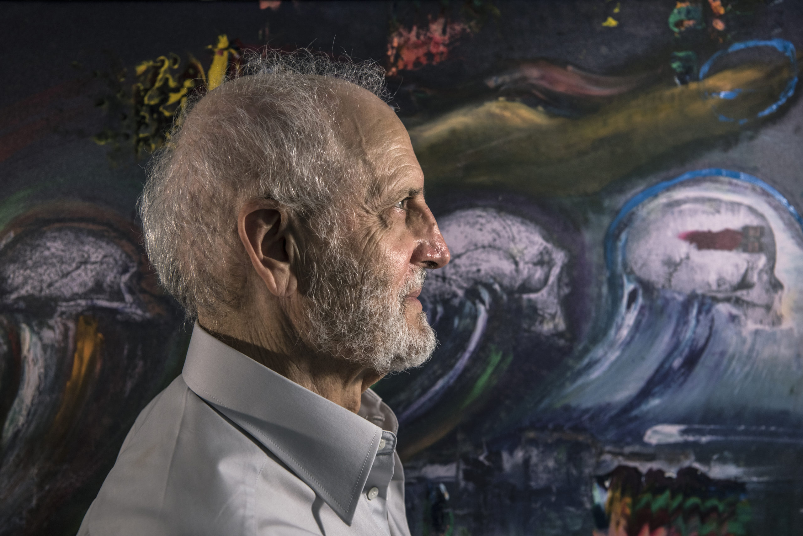 Australian scientist George Paxinos in front of paintings – Brainart ...