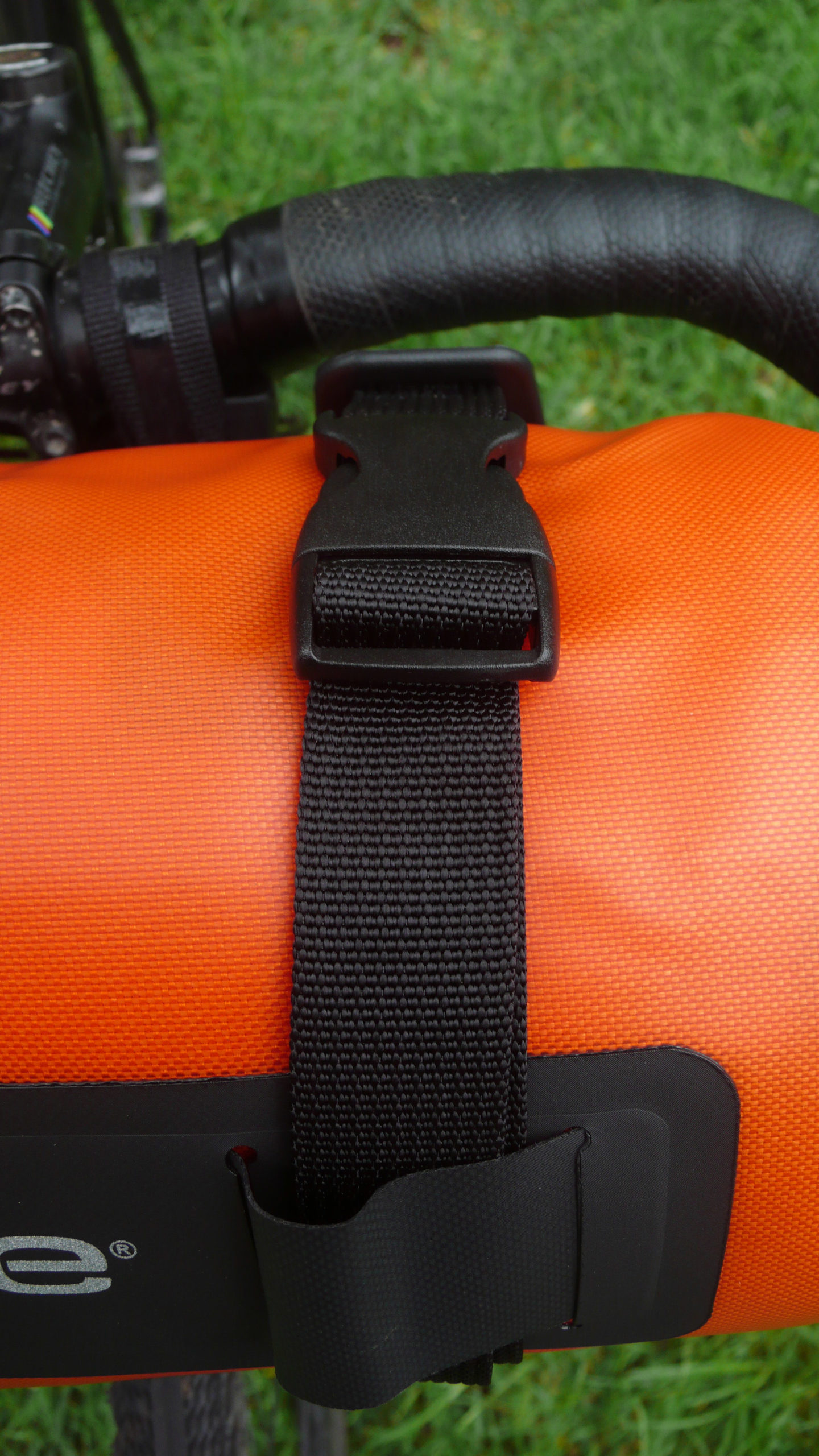 Aeroe Spider Rear Rack and Handlebar Cradle: Tested