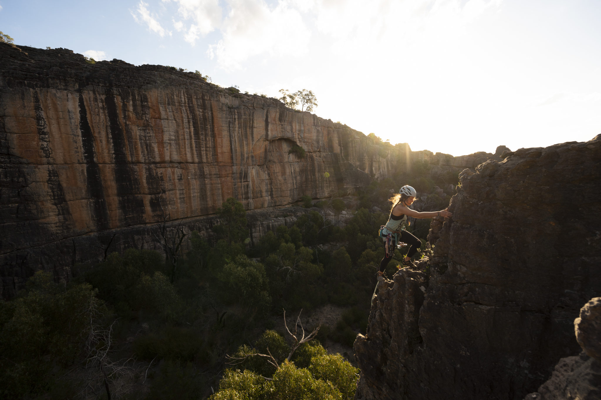 Between a rock and a hard place - Australian Geographic