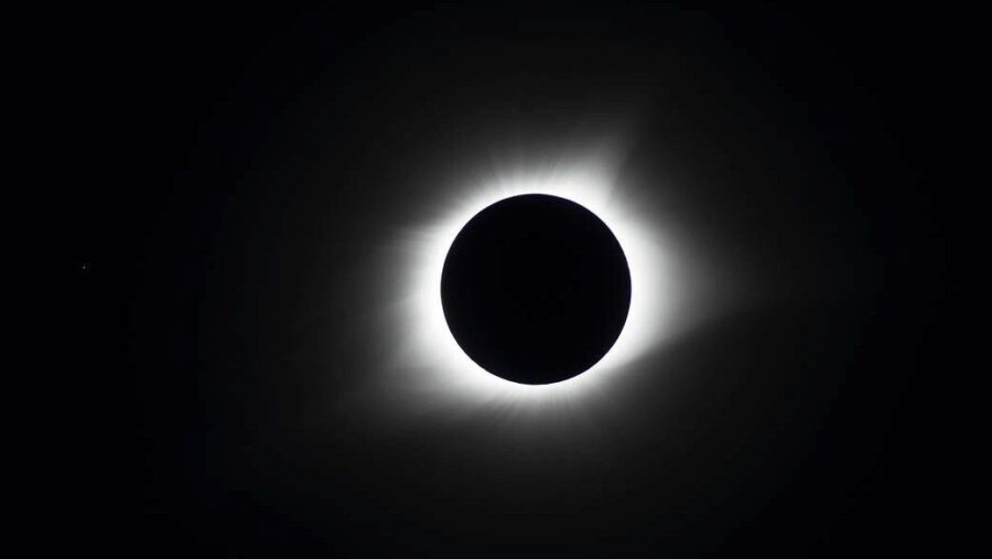 What is a solar eclipse? - Australian Geographic
