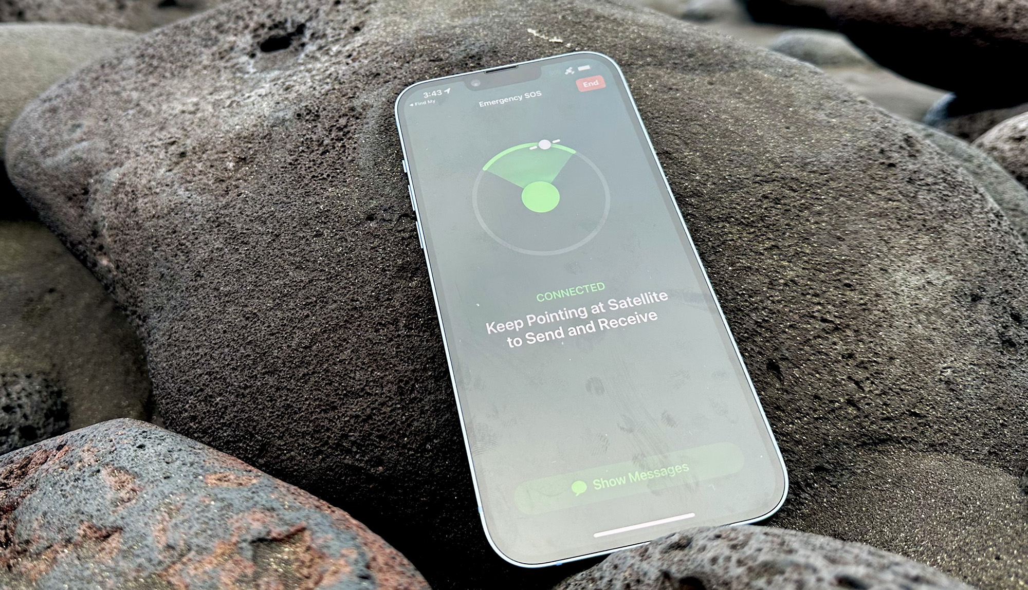 Apple’s Emergency SOS via satellite now available in Australia