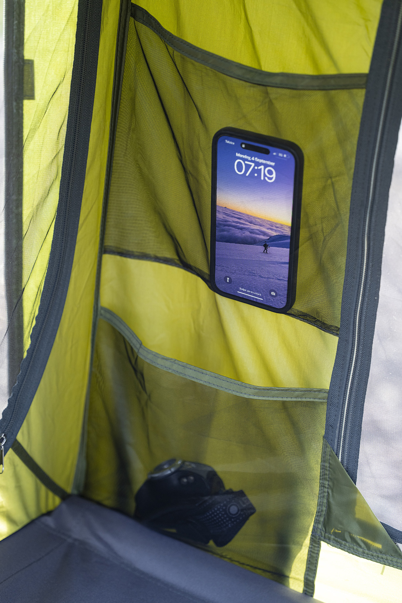 OZtrail Easy Fold 1 Person Stretcher Tent: Tested