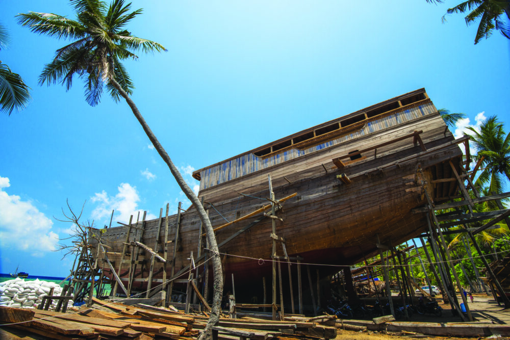 In the wake of the makassans - Australian Geographic