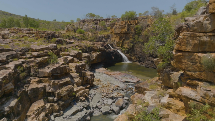 An exclusive documentary EXPEDITION Kimberley- Australian Geographic