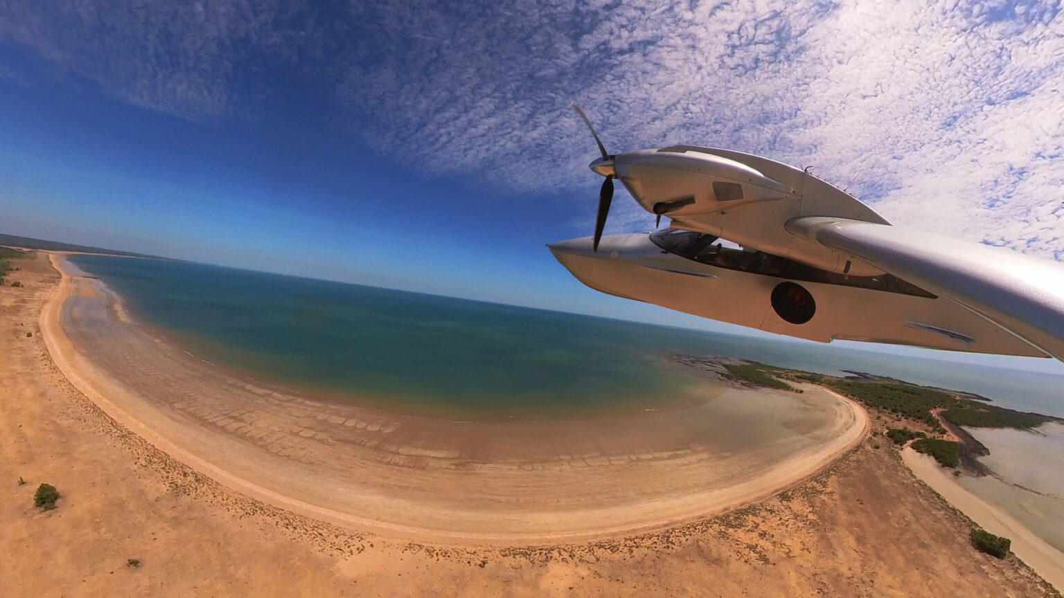Aussie aviator recreates first aerial circumnavigation of the country ...