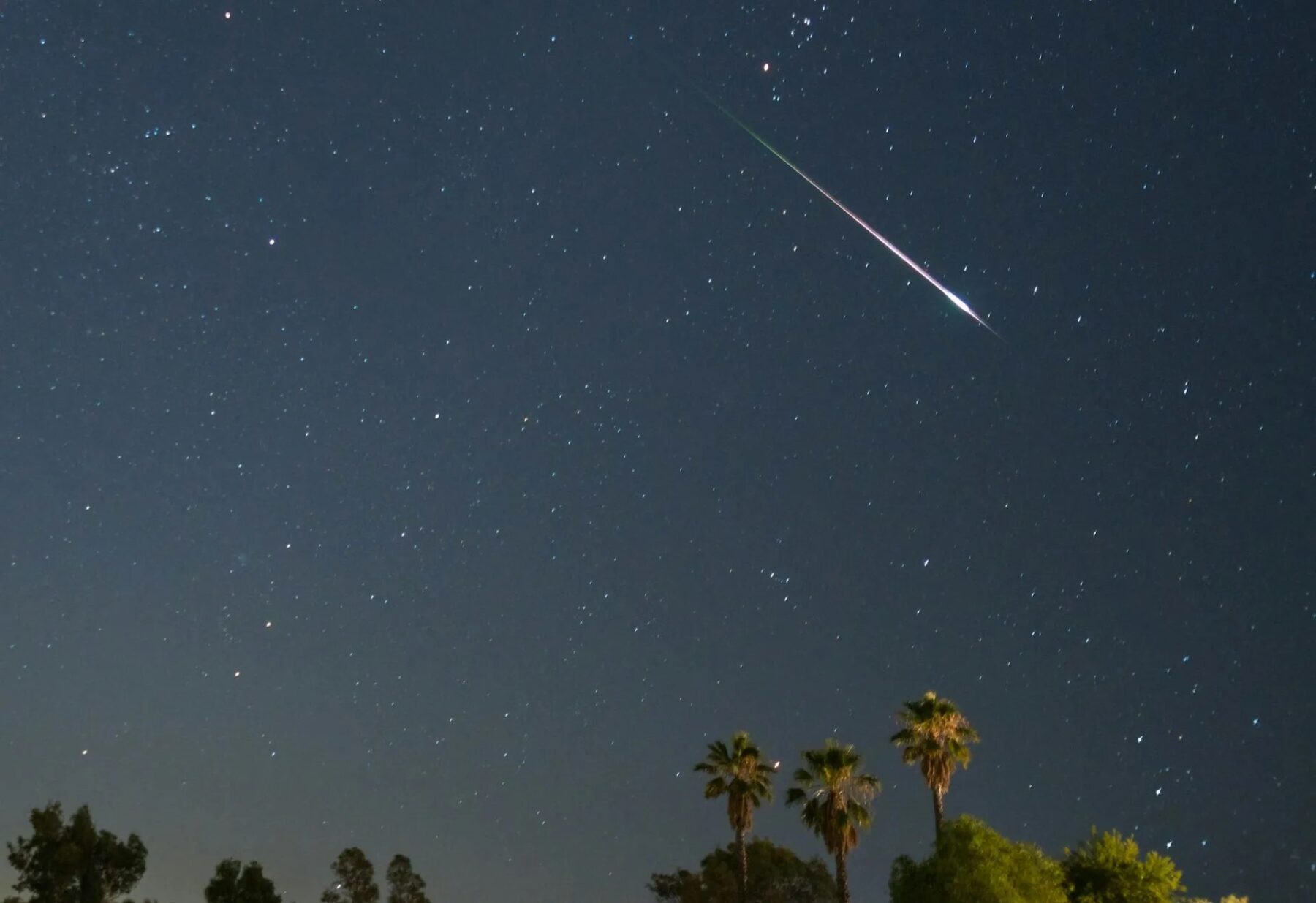 Comet, rocket, space junk or meteor? How to tell the difference ...