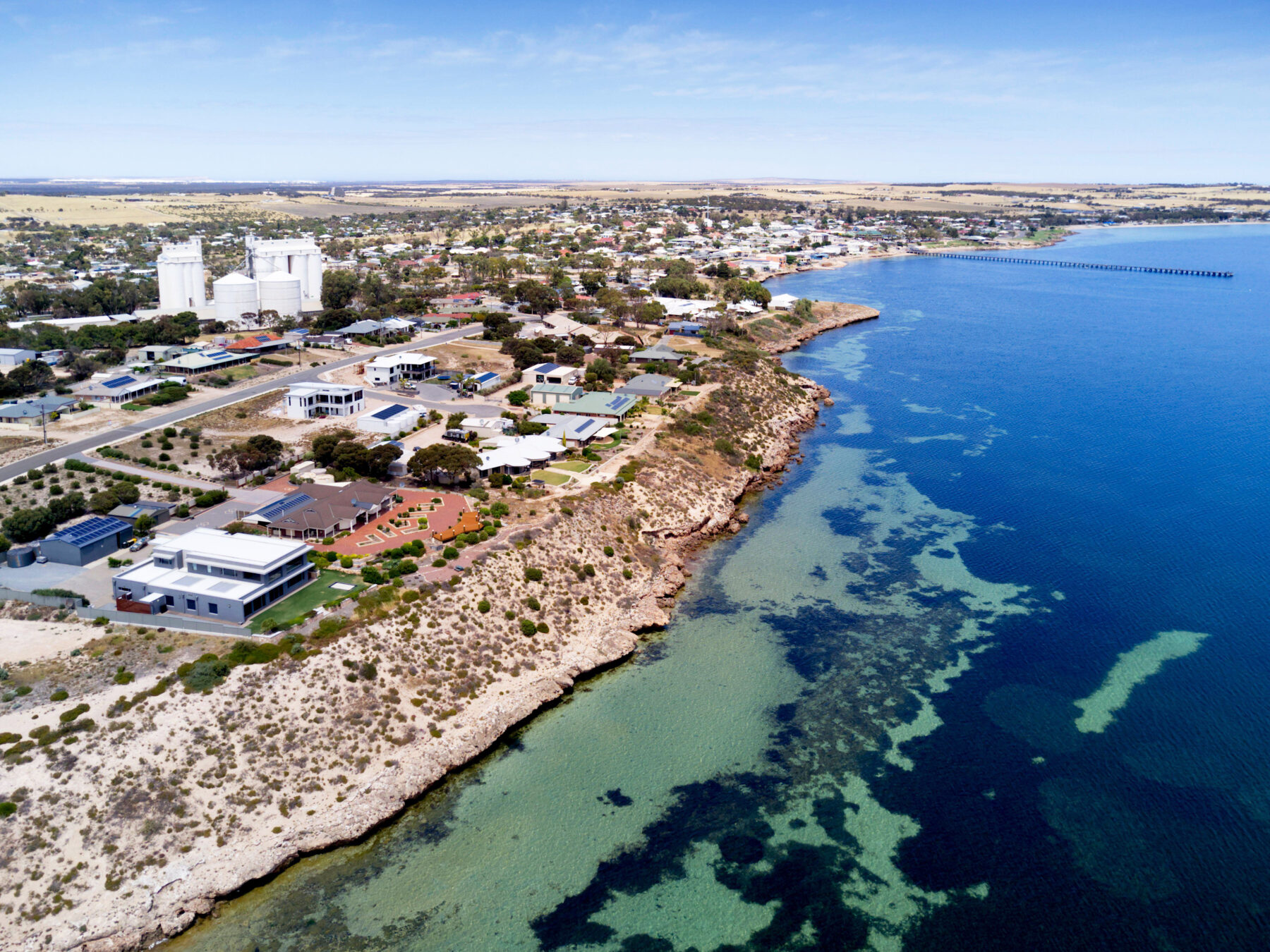 Streaky Bay lies on the eastern edge of the Great Australian Bight ...